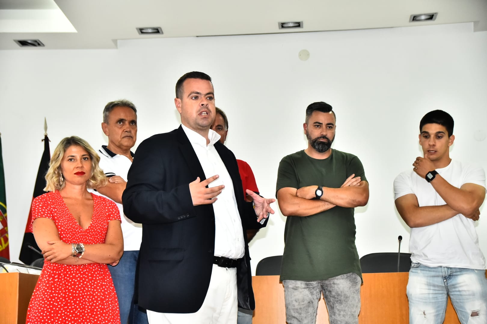 GD Fabril homenageado pelo título Distrital de futebol e subida ao ...