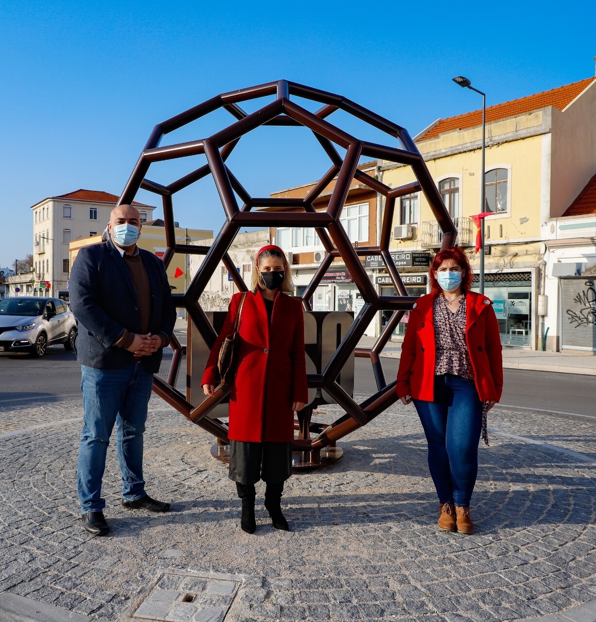 Novo monumento no Barreiro assinala histórico clube centenário Luso FC ...